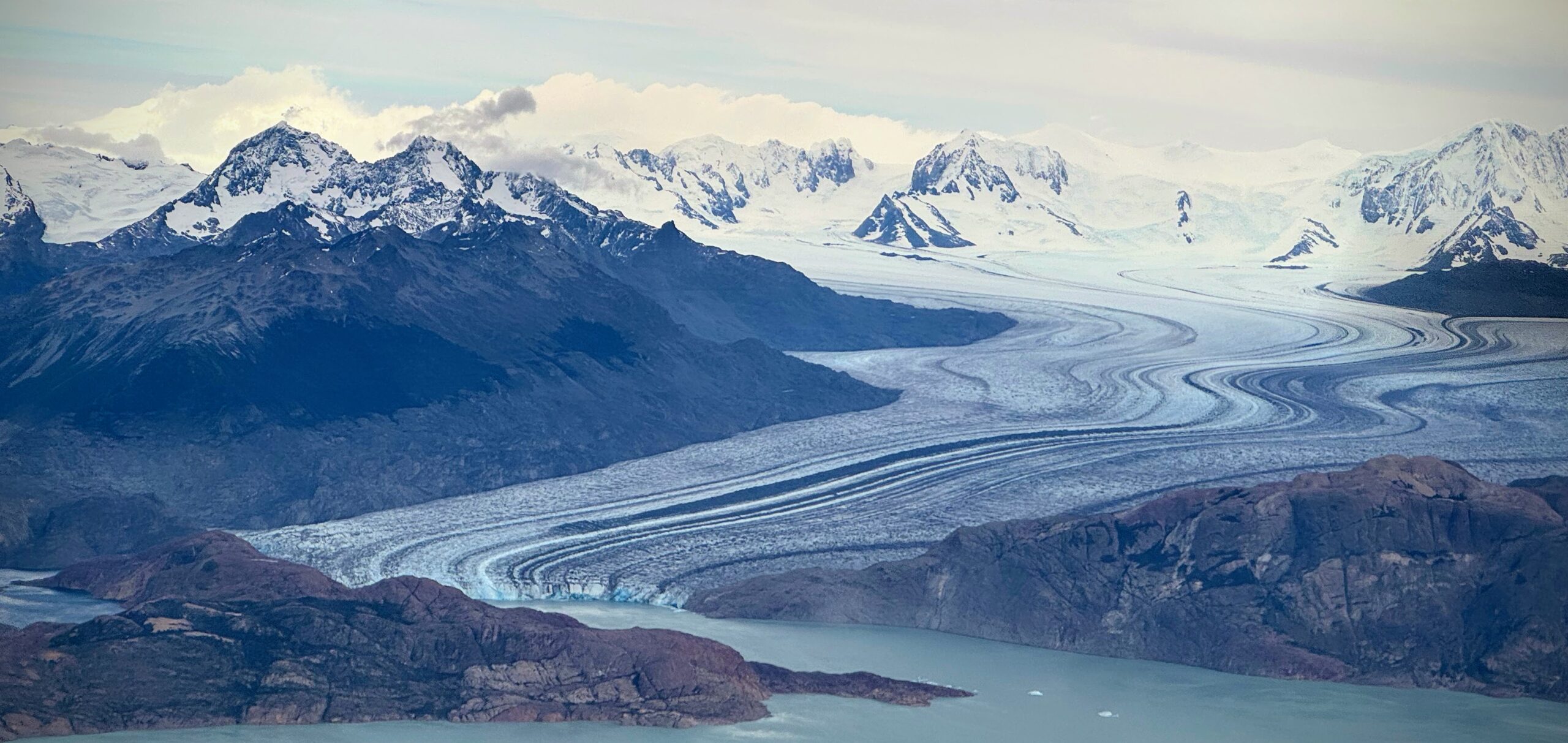 #19 – The Gentle Dance of Rivers of Ice - Soaring the Americas